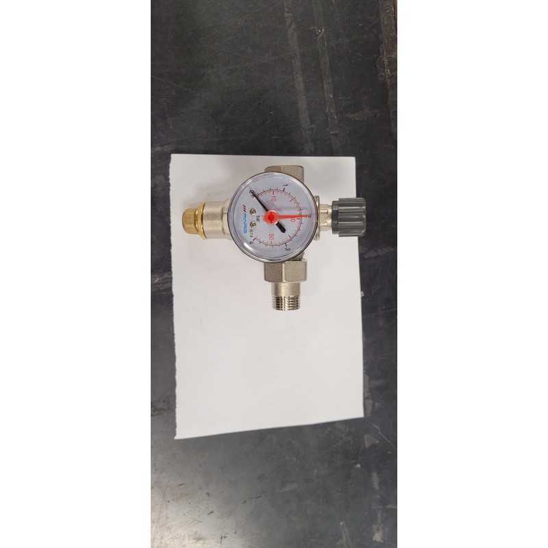Pressure reducer - 1 / 2 - c / pressure gauge